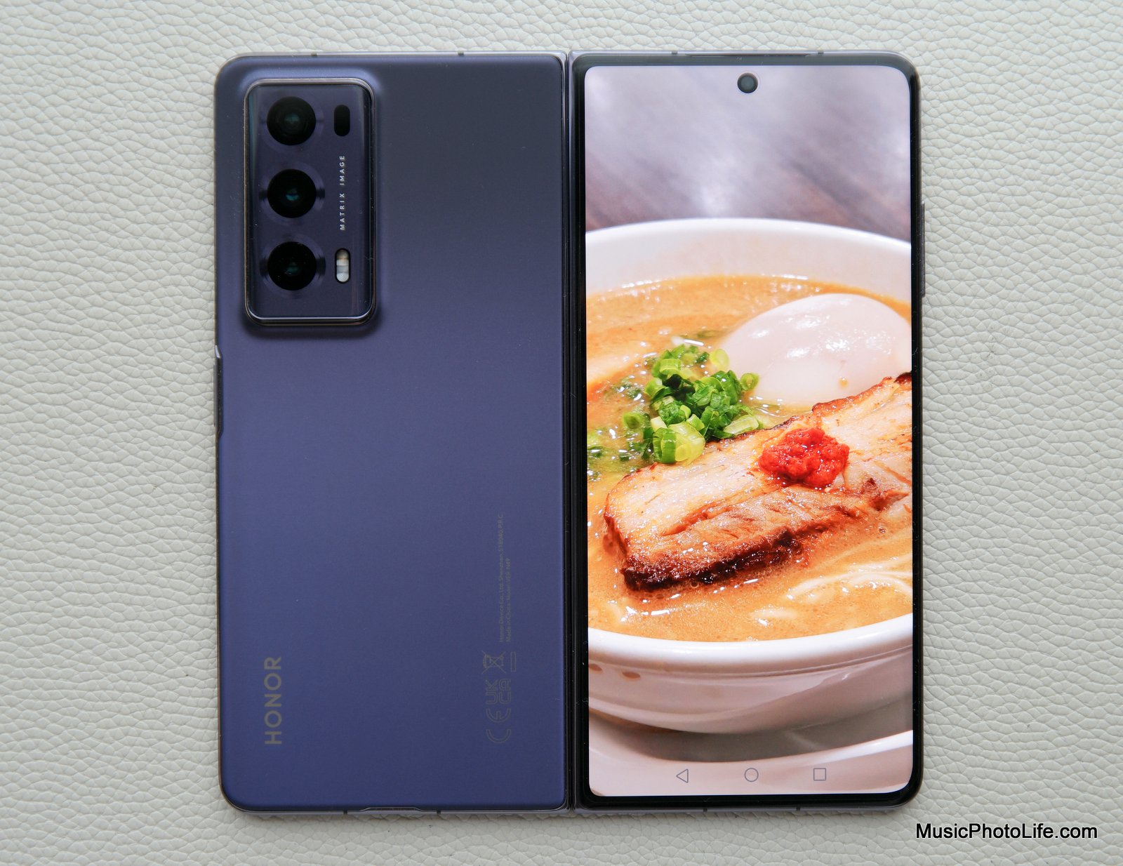 Honor Magic V2 Review: Best Foldable Smartphone